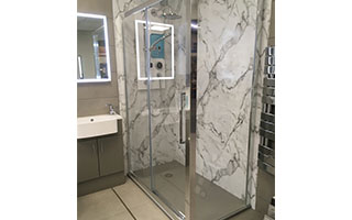 Showroom success for Lakes with Jewson - Lakes Showering Spaces